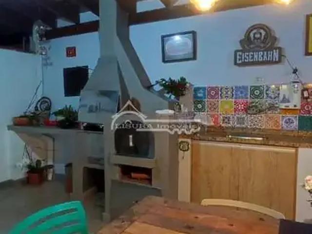 Casa / Sobrado em Condomínio para Venda em Jacareí/SP Jardim Califórnia 3 Quartos