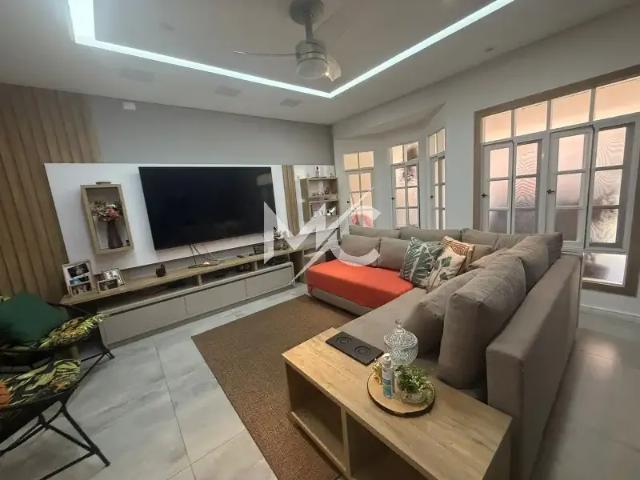 Casa / Sobrado em Condomínio para Venda em Jacareí/SP Jardim Califórnia 3 Quartos