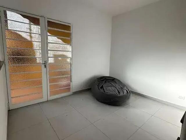 Casa / Sobrado em Condomínio para Venda em Jacareí/SP Jardim Califórnia 3 Quartos