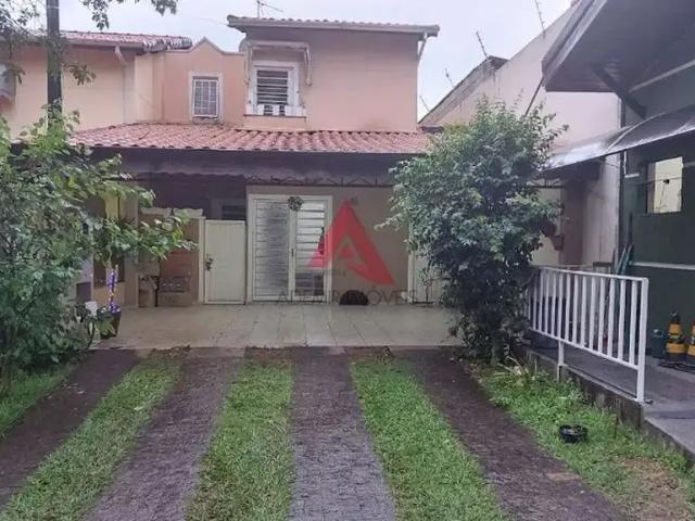 Casa / Sobrado em Condomínio para Venda em Jacareí/SP Jardim Califórnia 3 Quartos