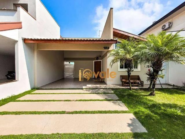 Casa / Sobrado em Condomínio para Venda em Jacareí/SP Jardim Crystal Park 3 Quartos