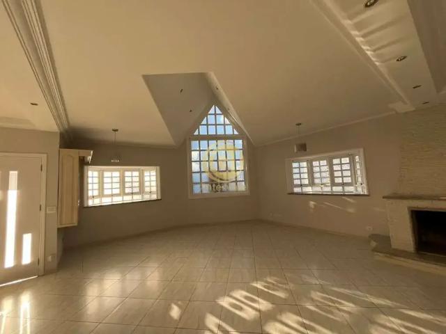 Casa / Sobrado em Condomínio para Venda em Jacareí/SP Jardim Altos de Santana II 5 Quartos