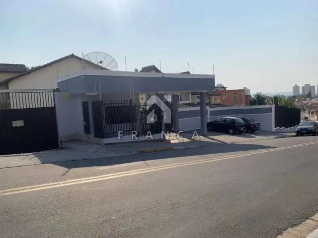 Casa / Sobrado em Condomínio para Venda em Jacareí/SP Jardim Bela Vista 3 Quartos