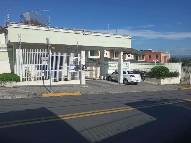 Casa / Sobrado em Condomínio para Venda em Jacareí/SP Jardim Bela Vista 3 Quartos