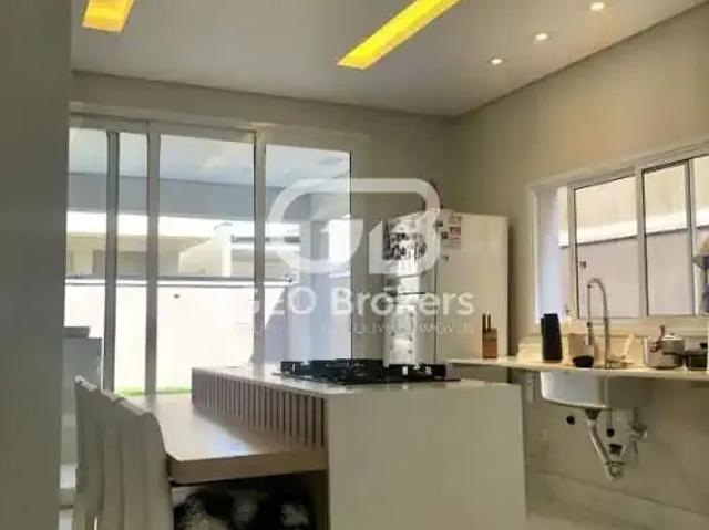 Casa / Sobrado em Condomínio para Venda em Jacareí/SP Jardim Jacinto 4 Quartos