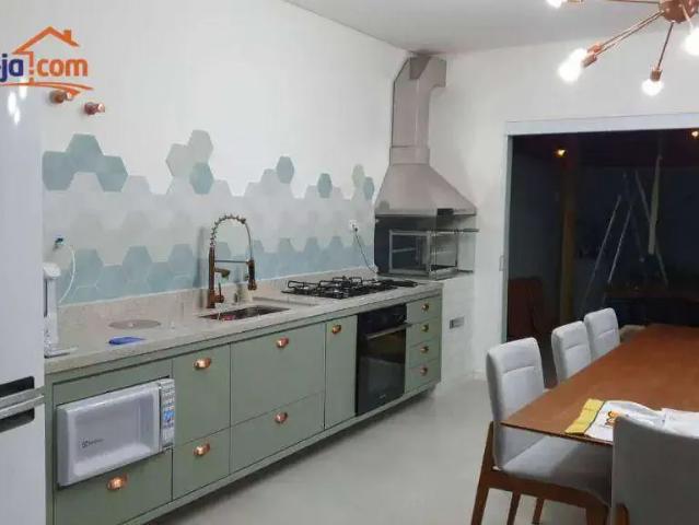 Casa / Sobrado em Condomínio para Venda em Jacareí/SP Jardim Jacinto 4 Quartos