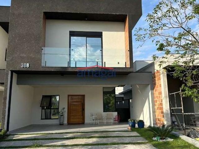Casa / Sobrado em Condomínio para Venda em Jacareí/SP Jardim Jacinto 4 Quartos