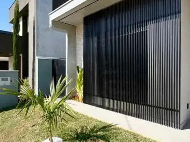 Casa / Sobrado em Condomínio para Venda em Jacareí/SP Jardim Jacinto 3 Quartos