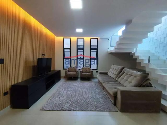 Casa / Sobrado em Condomínio para Venda em Jacareí/SP Jardim Jacinto 3 Quartos