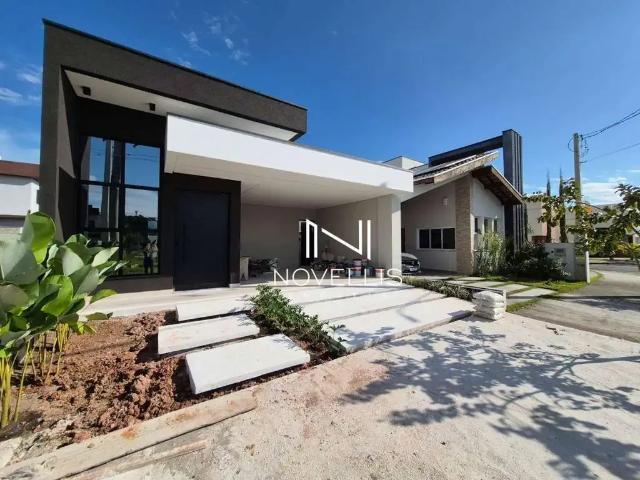 Casa / Sobrado em Condomínio para Venda em Jacareí/SP Jardim Jacinto 3 Quartos