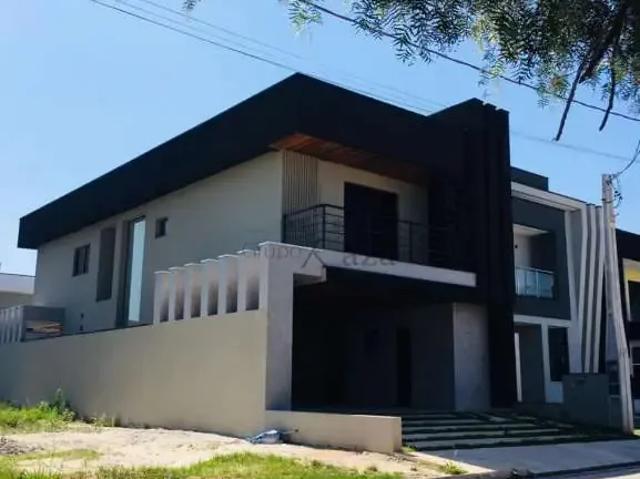 Casa / Sobrado em Condomínio para Venda em Jacareí/SP Jardim Jacinto 3 Quartos