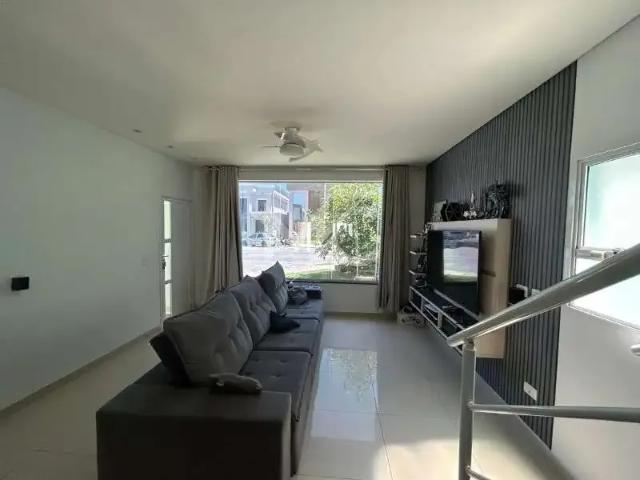 Casa / Sobrado em Condomínio para Venda em Jacareí/SP Jardim Jacinto 3 Quartos