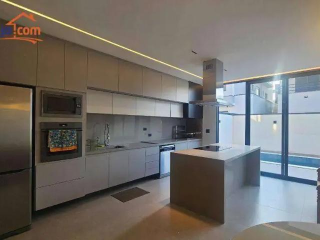 Casa / Sobrado em Condomínio para Venda em Jacareí/SP Jardim Jacinto 3 Quartos