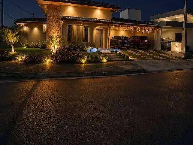 Casa / Sobrado em Condomínio para Venda em Jacareí/SP Jardim Jacinto 3 Quartos