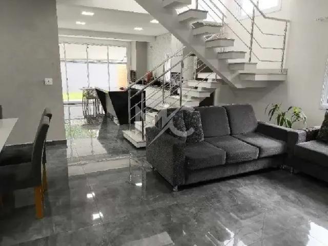 Casa / Sobrado em Condomínio para Venda em Jacareí/SP Jardim Jacinto 3 Quartos