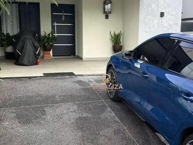 Casa / Sobrado em Condomínio para Venda em Jacareí/SP Jardim Jacinto 3 Quartos