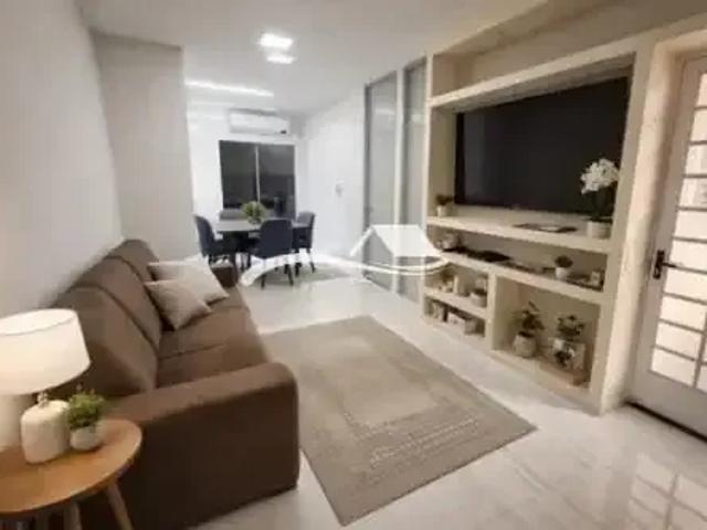 Casa / Sobrado em Condomínio para Venda em Jacareí/SP Jardim Marcondes 3 Quartos