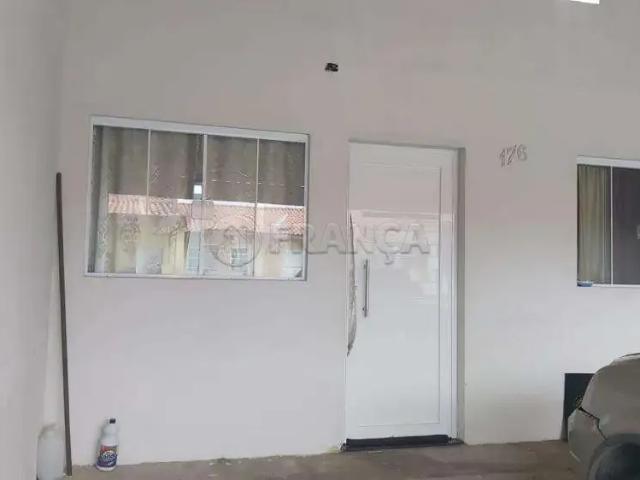 Casa / Sobrado em Condomínio para Venda em Jacareí/SP Jardim Paraíso 3 Quartos