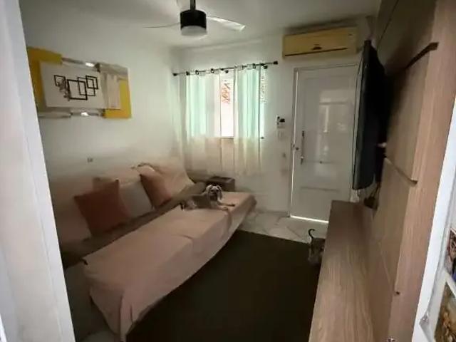 Casa / Sobrado em Condomínio para Venda em Jacareí/SP Jardim Paraíso 3 Quartos