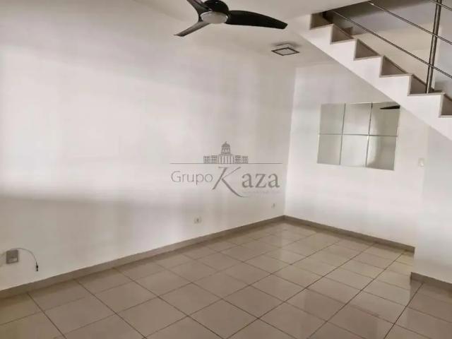 Casa / Sobrado em Condomínio para Venda em Jacareí/SP Jardim Primavera 2 Quartos