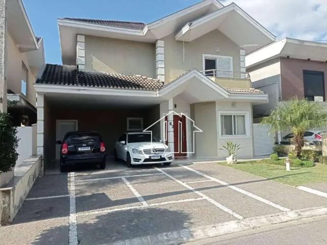 Casa / Sobrado em Condomínio para Venda em Jacareí/SP Loteamento Villa Branca 4 Quartos