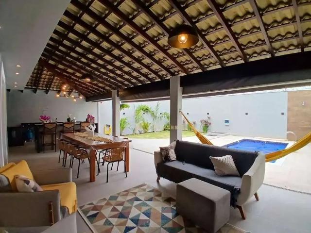 Casa / Sobrado em Condomínio para Venda em Jacareí/SP Loteamento Villa Branca 4 Quartos