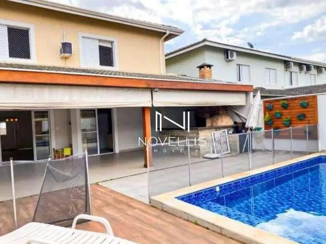 Casa / Sobrado em Condomínio para Venda em Jacareí/SP Loteamento Villa Branca 4 Quartos