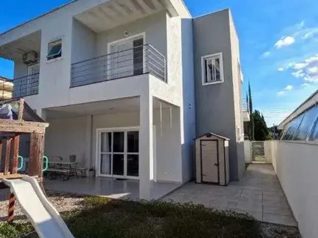 Casa / Sobrado em Condomínio para Venda em Jacareí/SP Loteamento Villa Branca 4 Quartos