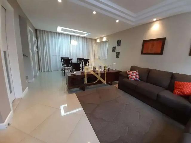Casa / Sobrado em Condomínio para Venda em Jacareí/SP Loteamento Villa Branca 4 Quartos
