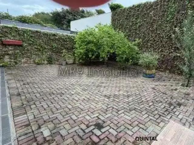 Casa / Sobrado em Condomínio para Venda em Jacareí/SP Loteamento Villa Branca 5 Quartos