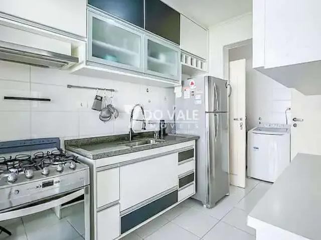 Casa / Sobrado em Condomínio para Venda em Jacareí/SP Loteamento Villa Branca 2 Quartos