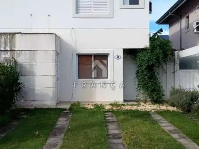 Casa / Sobrado em Condomínio para Venda em Jacareí/SP Loteamento Villa Branca 3 Quartos