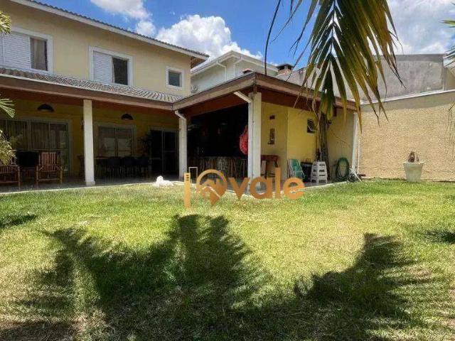 Casa / Sobrado em Condomínio para Venda em Jacareí/SP Loteamento Villa Branca 3 Quartos