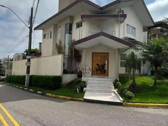 Casa / Sobrado em Condomínio para Venda em Jacareí/SP Loteamento Villa Branca 3 Quartos