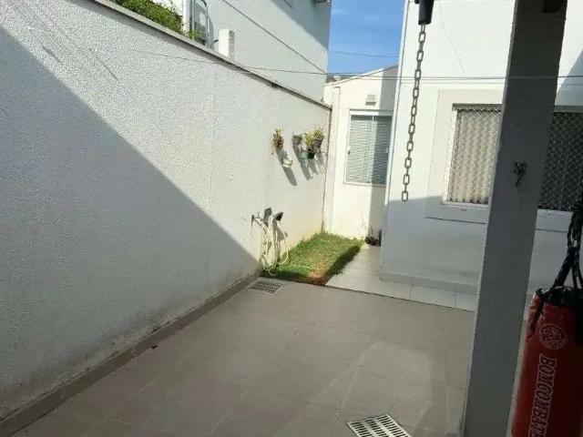 Casa / Sobrado em Condomínio para Venda em Jacareí/SP Loteamento Villa Branca 3 Quartos