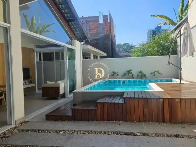 Casa / Sobrado em Condomínio para Venda em Jacareí/SP Loteamento Villa Branca 3 Quartos