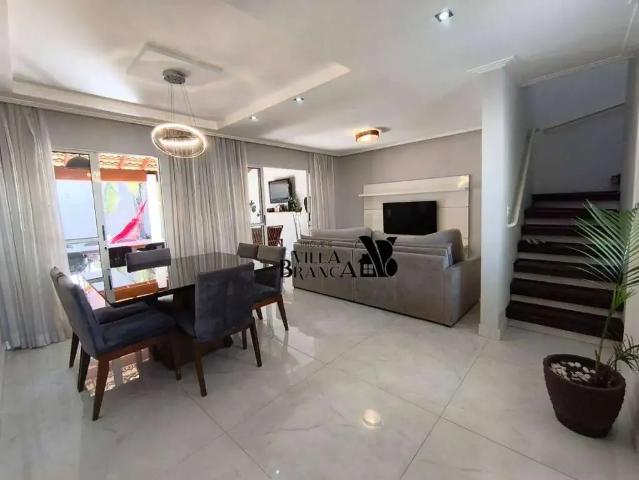 Casa / Sobrado em Condomínio para Venda em Jacareí/SP Loteamento Villa Branca 3 Quartos
