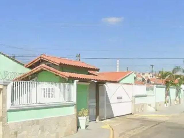Casa / Sobrado em Condomínio para Venda em Jacareí/SP Parque Califórnia 2 Quartos