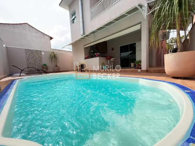 Casa / Sobrado em Condomínio para Venda em Jacareí/SP Parque Califórnia 3 Quartos