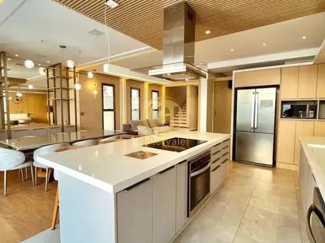 Casa / Sobrado em Condomínio para Venda em Jacareí/SP Parque Califórnia 3 Quartos