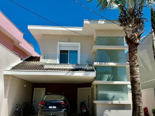 Casa / Sobrado em Condomínio para Venda em Jacareí/SP Parque Califórnia 3 Quartos