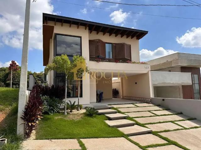 Casa / Sobrado em Condomínio para Venda em Jacareí/SP Residencial São Paulo 4 Quartos