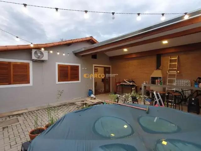 Casa / Sobrado em Condomínio para Venda em Jacareí/SP Residencial Santa Paula 3 Quartos