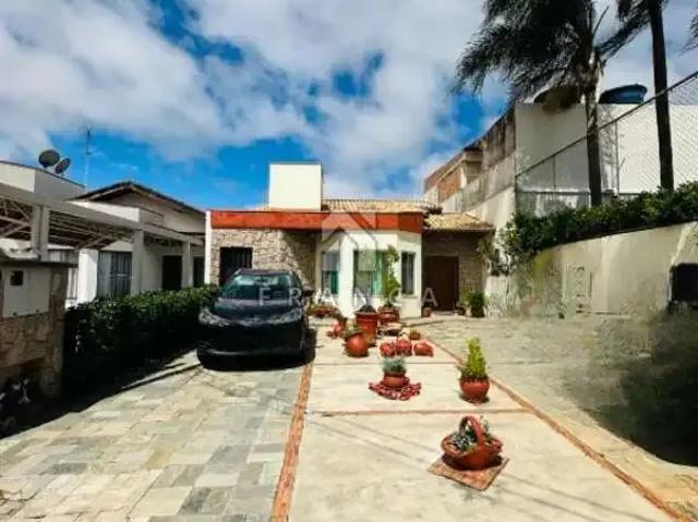 Casa / Sobrado em Condomínio para Venda em Jacareí/SP São João 3 Quartos