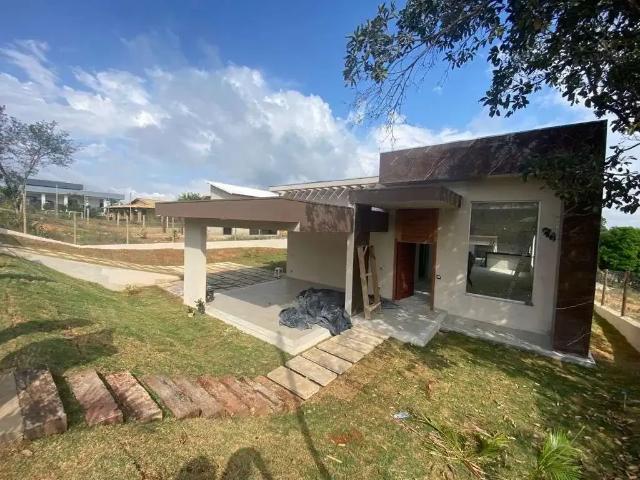 Casa / Sobrado em Condomínio para Venda em Jaboticatubas/MG Condomínio Vale Do Luar 4 Quartos