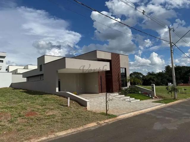 Casa / Sobrado em Condomínio para Venda em Jaguariúna/SP Tanquinho Velho 3 Quartos