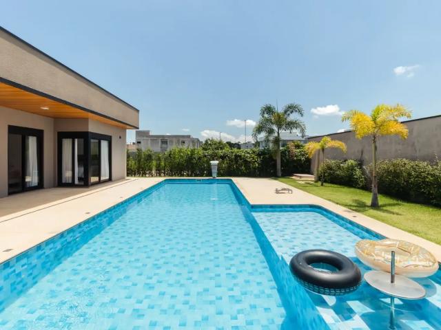 Casa / Sobrado em Condomínio para Venda em Jaguariúna/SP Residencial Campo Camanducaia 4 Quartos