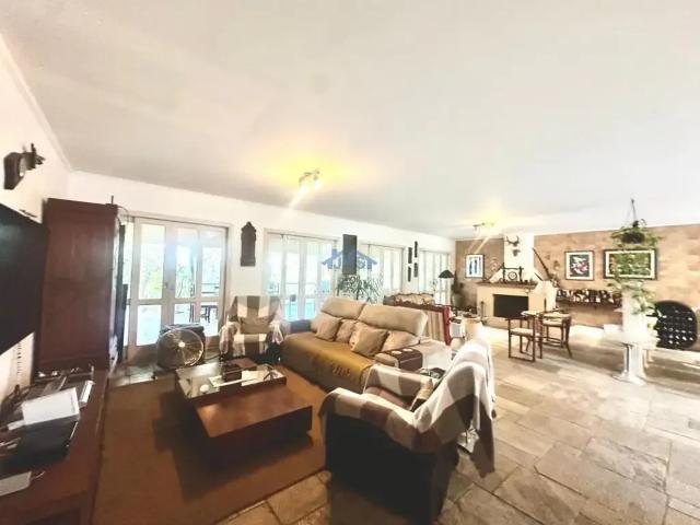 Casa / Sobrado em Condomínio para Venda em Jandira/SP Altos de São Fernando 3 Quartos