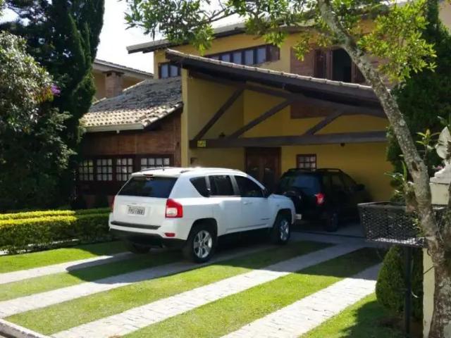 Casa / Sobrado em Condomínio para Venda em Jandira/SP Granja Viana 3 Quartos