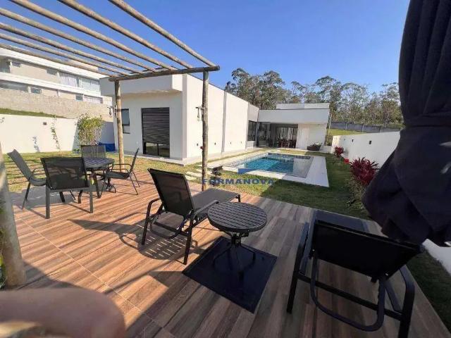 Casa / Sobrado em Condomínio para Venda em Jandira/SP Granja Viana 4 Quartos